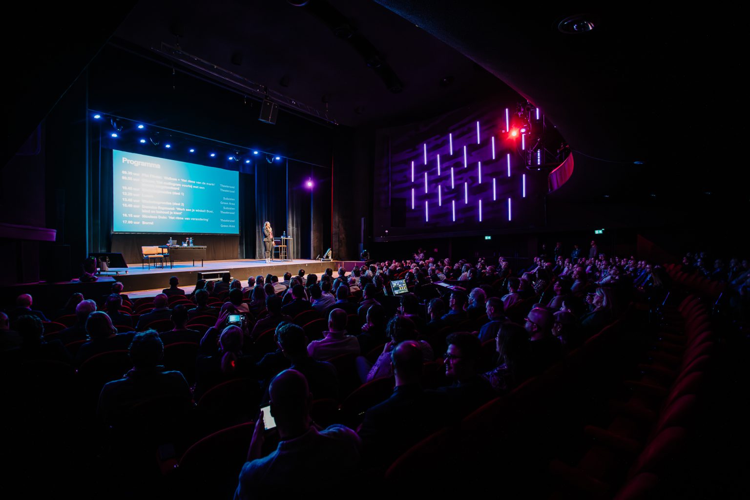 Wat is het verschil tussen een congres, symposium en conferentie? - Gooiland